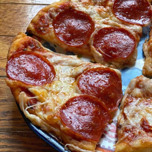 Pepperoni Naan Pizza (with homemade pizza sauce)